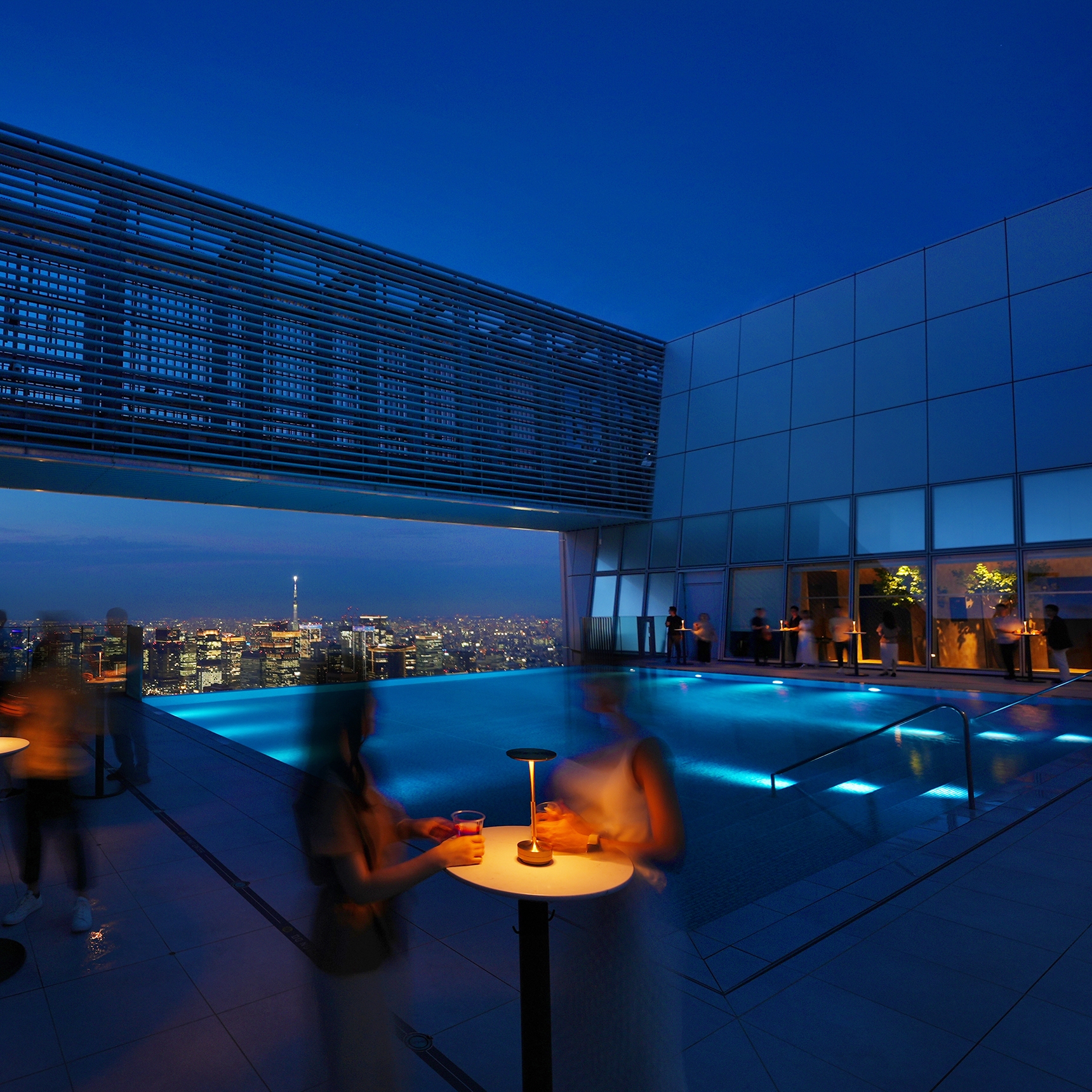 SKY GARDEN & POOL | TOKYO NODE | TOKYO NODE